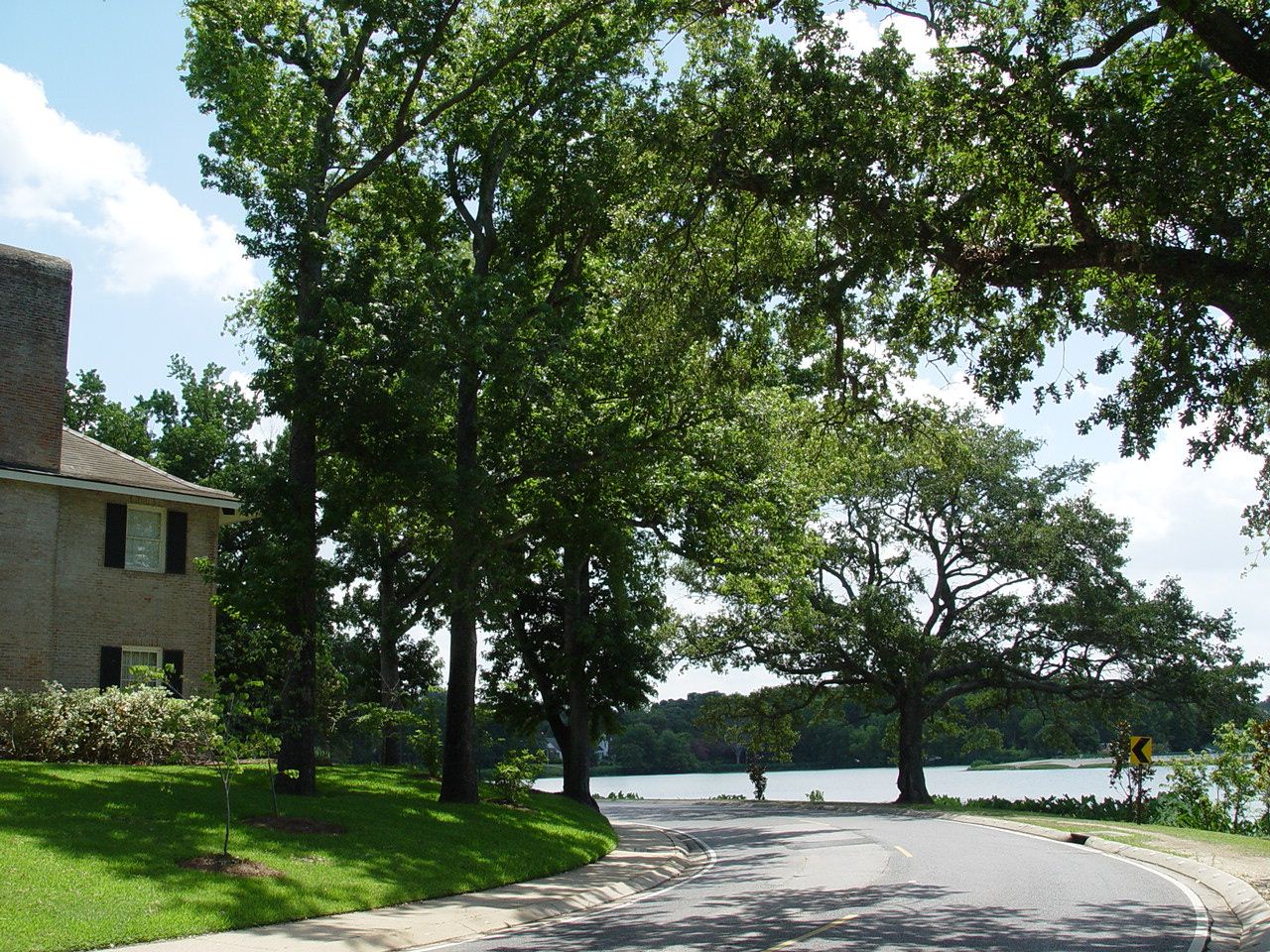 Locations Hub - LSU-Sorority Row