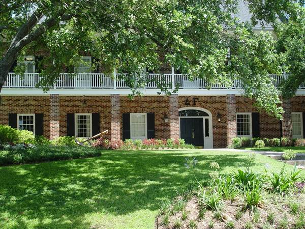 Locations Hub - LSU-Sorority Row