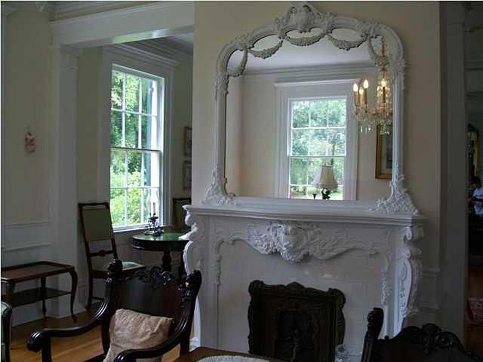 Locations Hub - The Hanson House